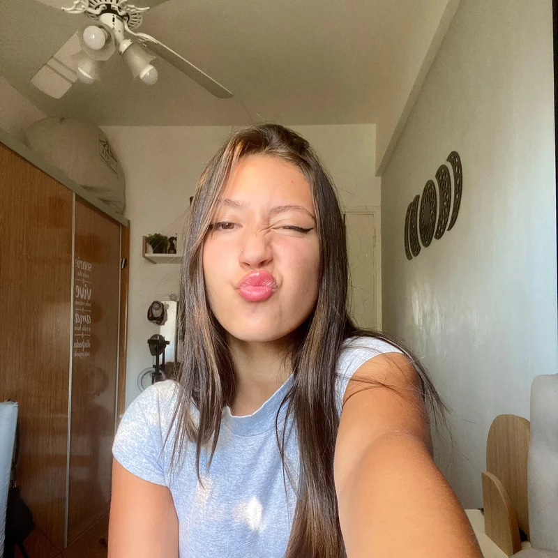 Luna (@itsyourluna) OnlyFans Model Profile & Stats